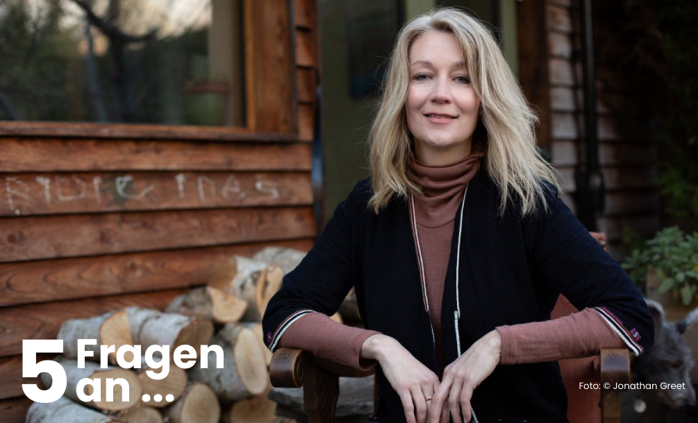 5 Fragen an ... Anna Hope | Hanser