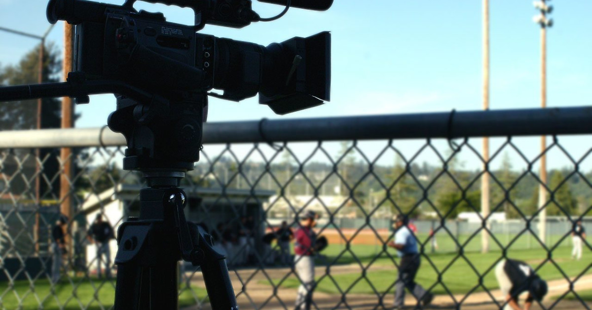 Streaming and Webcasting Using the Internet: FAQs, Guidelines, and ...