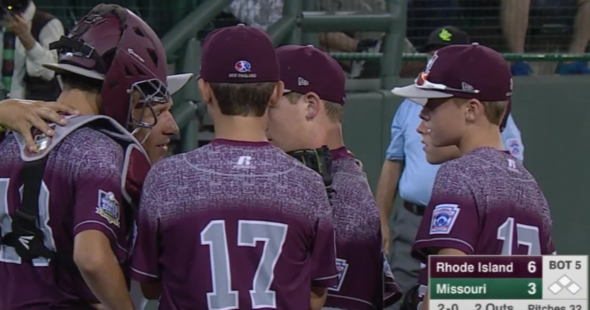 Coach wants a smile - LLBWS - Little League