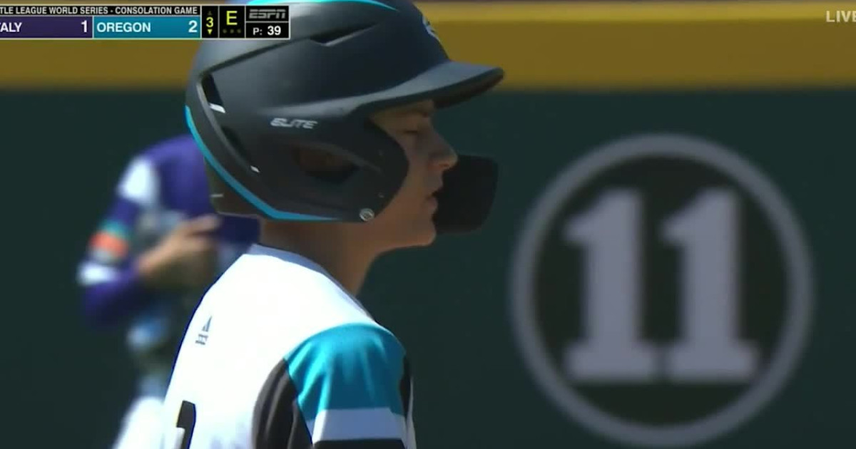 Andrew Mhoon's RBI Single For The Lead - Little League