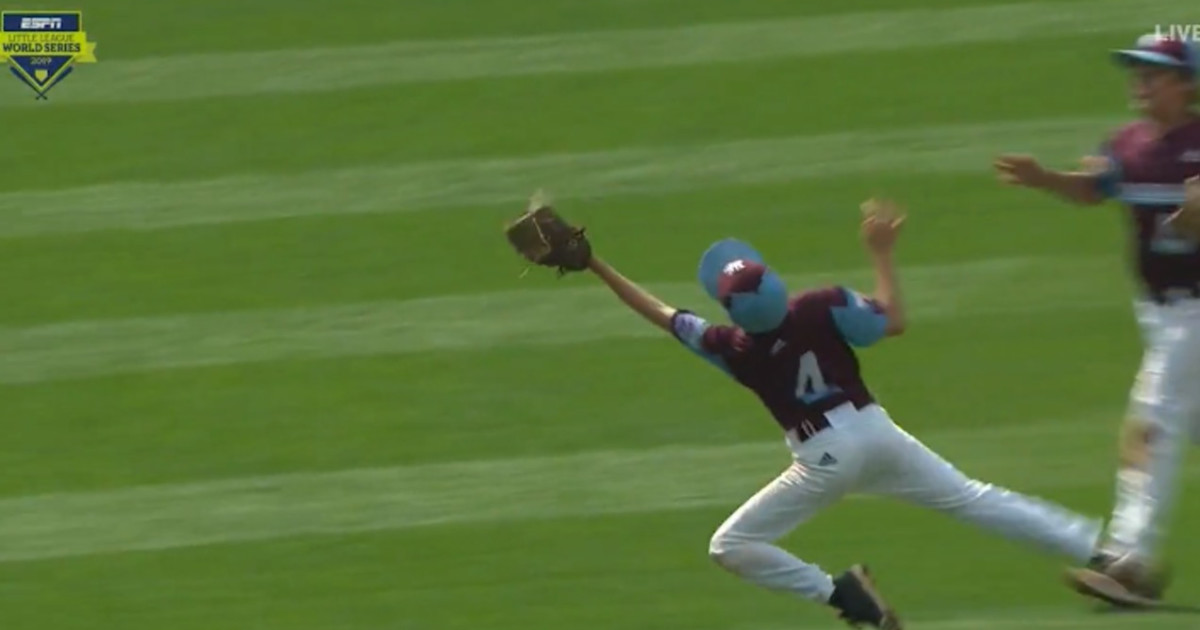 Cullen Crain's Diving Catch - Little League