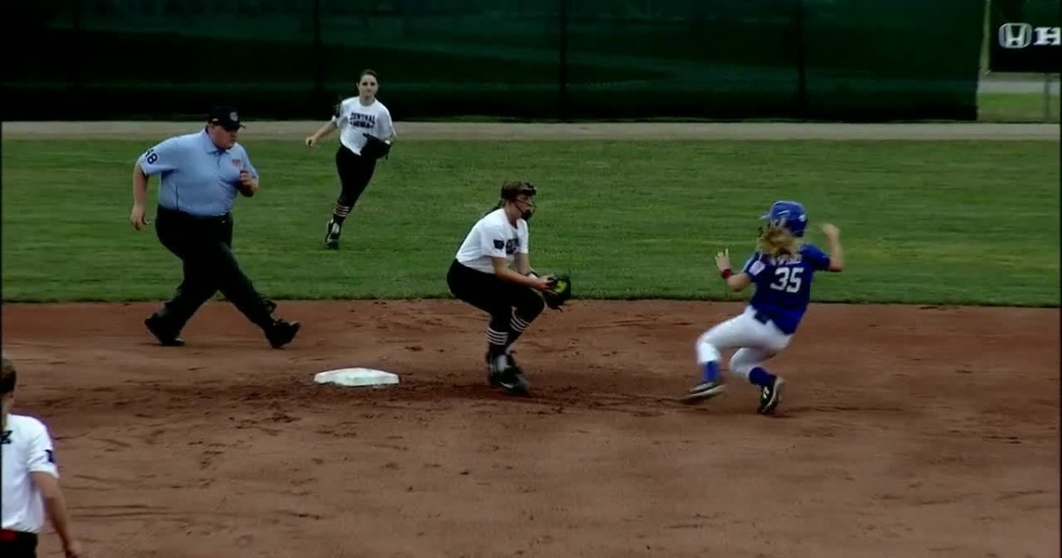 Abby Tuttle's Throw To Catch Runner At Second - Little League