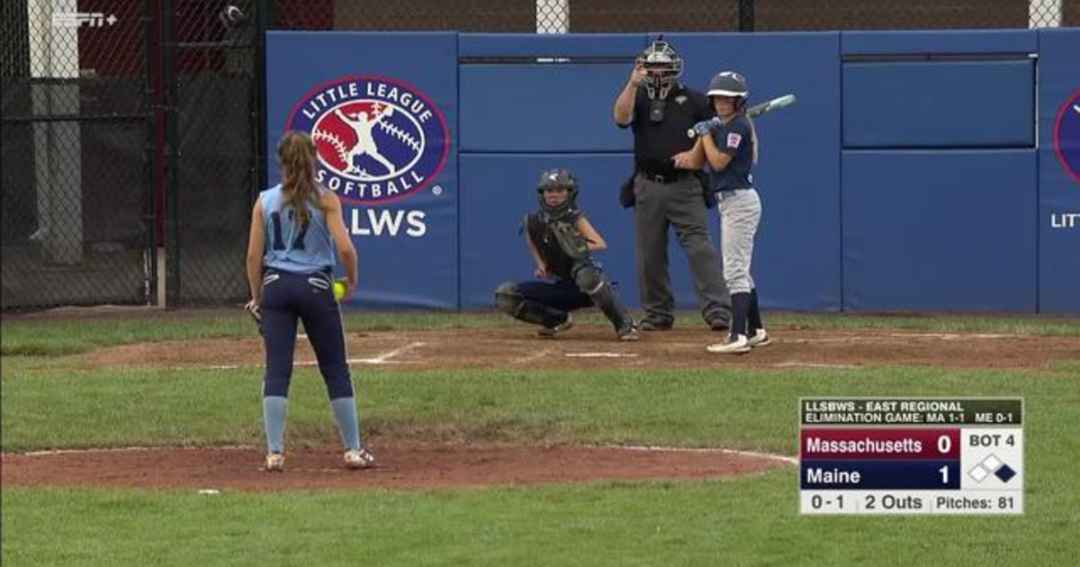 Logan Lomasney Throws Out Runner at Second - Little League