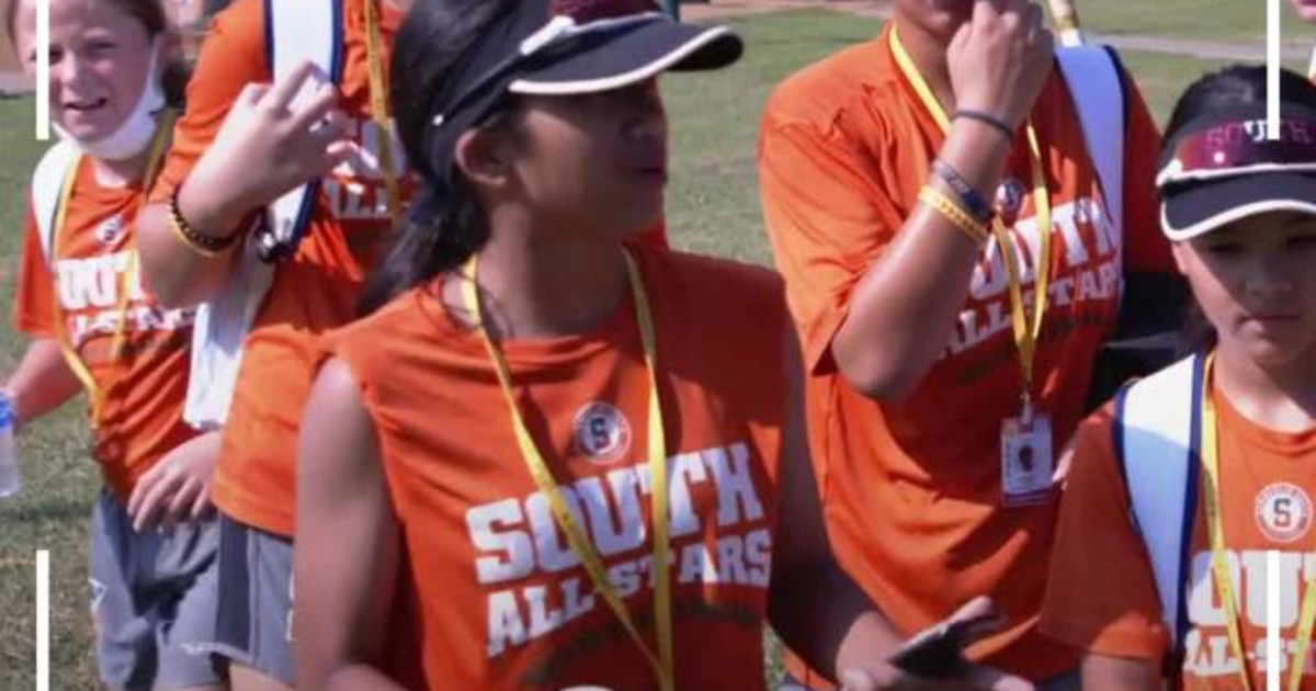 Dugout Debates: Is A Hotdog A Sandwich? - Little League