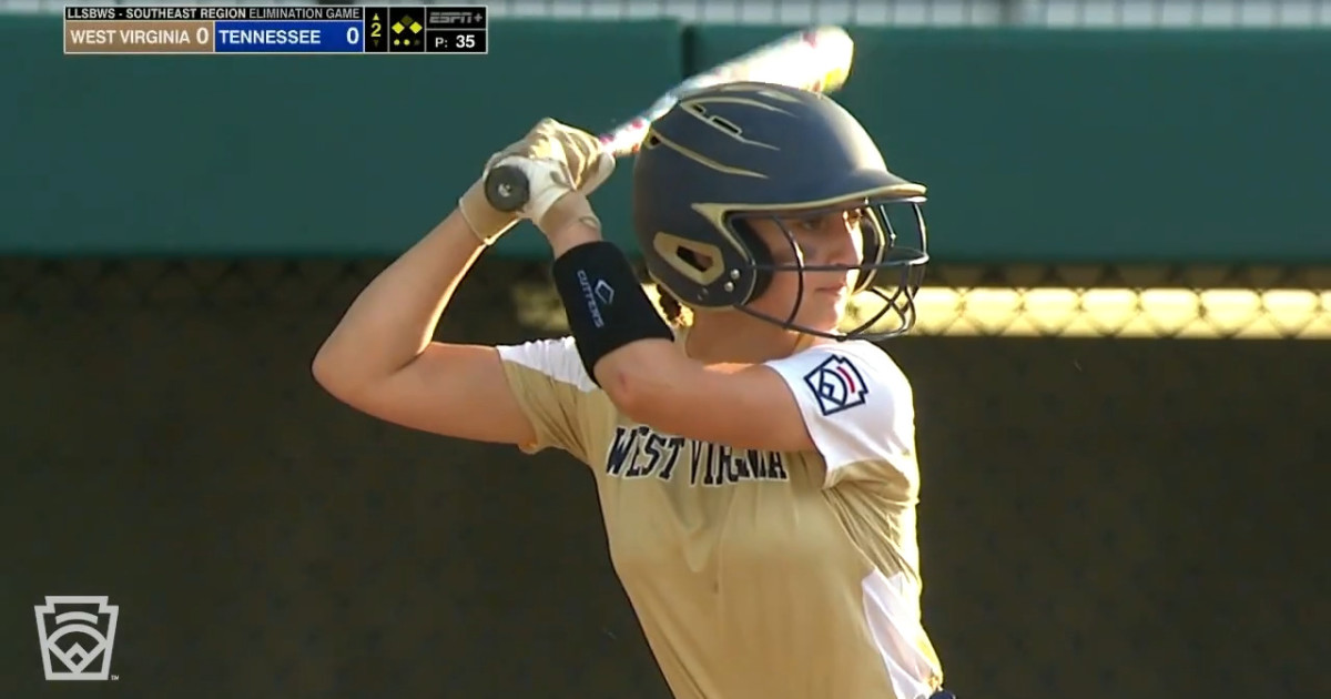 Madison Cook's RBI single - Little League