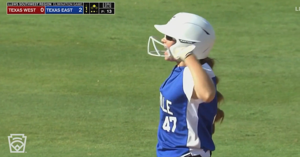 Addison Keith rips a two-run double - Little League