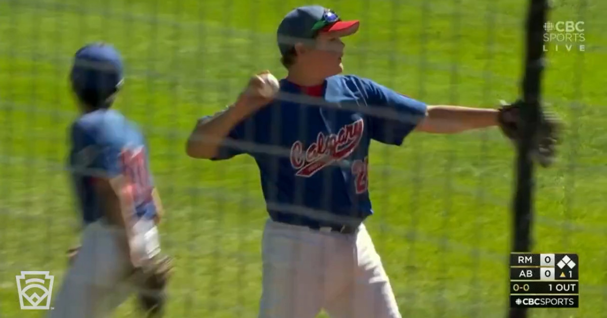 Ian Holt's great catch - Little League