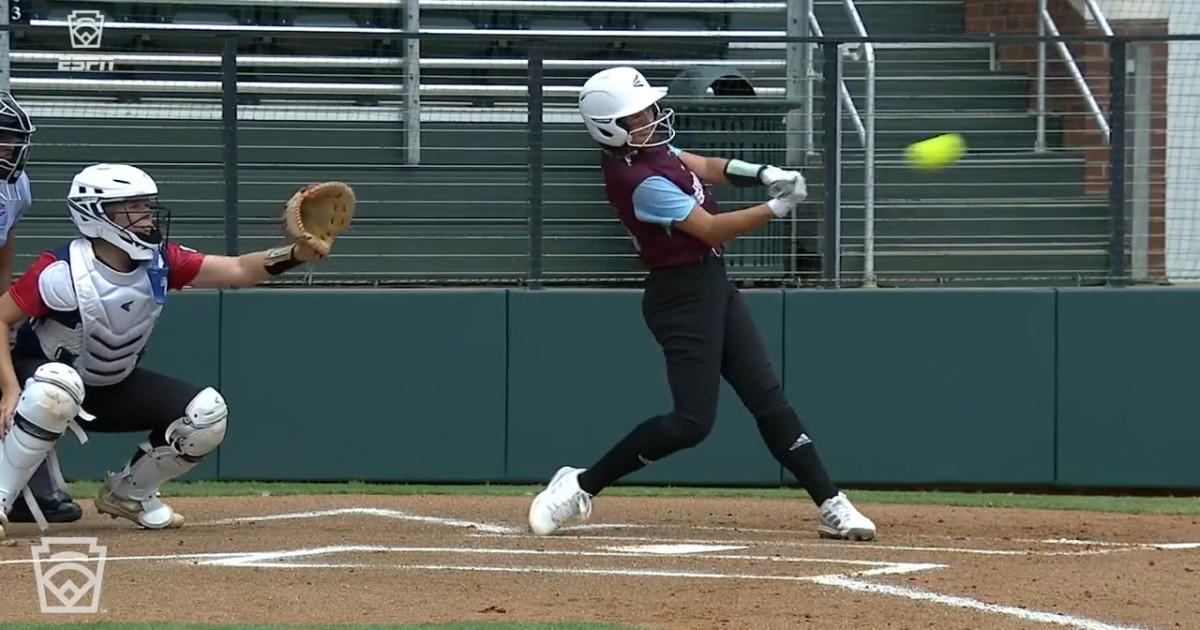 Gabby Rodriguez's RBI single - Little League