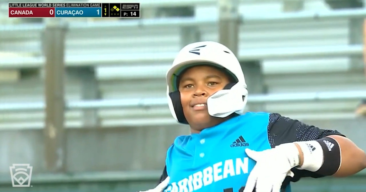 Hinkel hits an RBI single - Little League