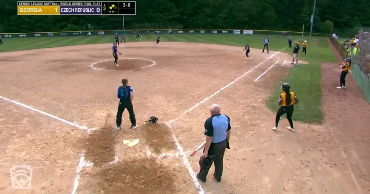 Hannah Garner hits an RBI single - Little League