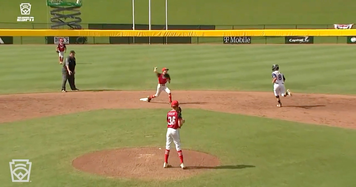 Virginia infield goes around the horn - Little League