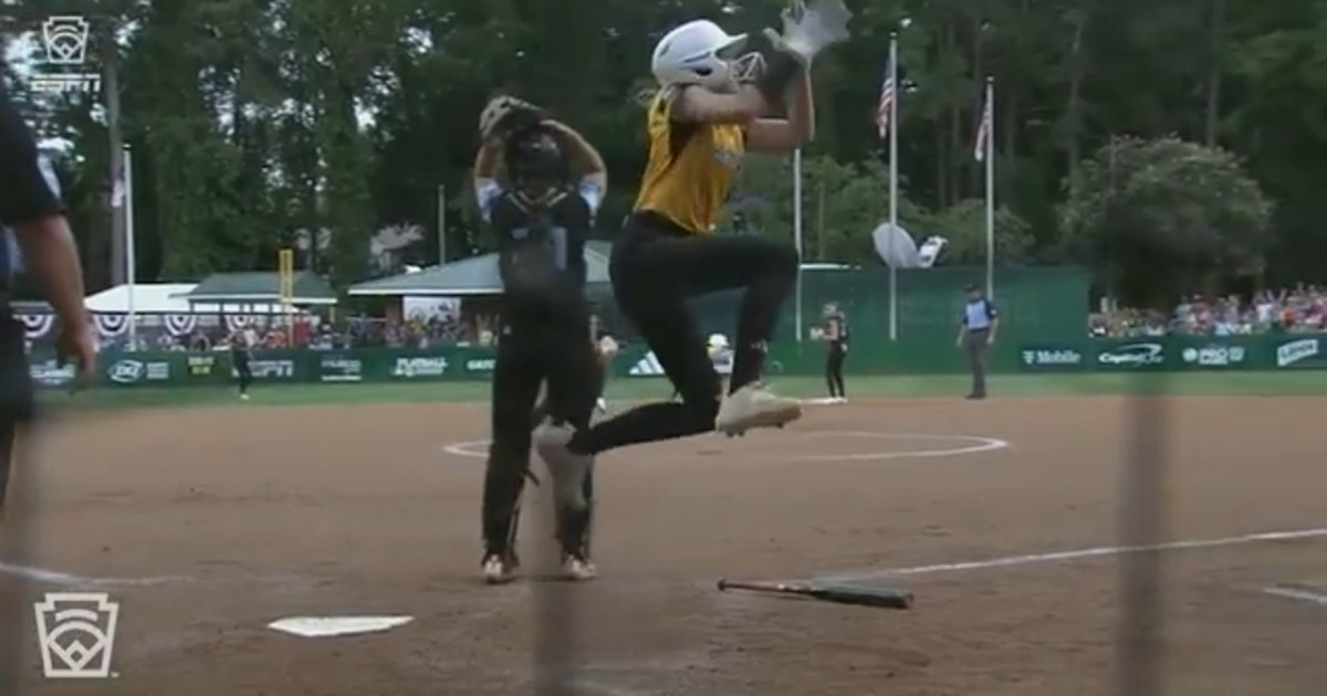 Braelyn Johnson wins it in extras - Little League