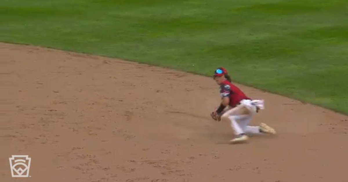 Massimo Paolucci's sliding play - Little League