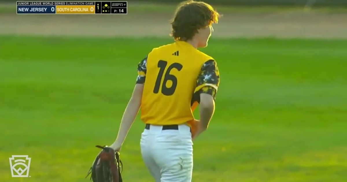 Cooper Derrick's diving catch in left - Little League