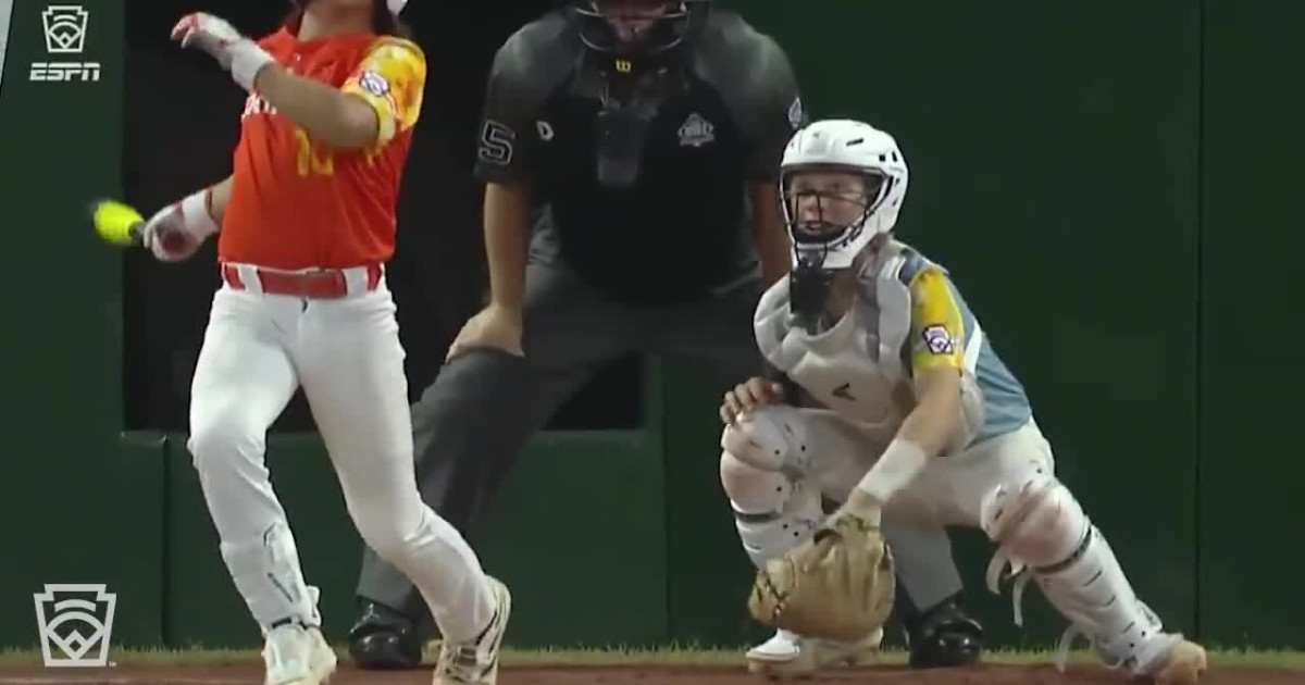 DJ Jablonski's solo homer - Little League