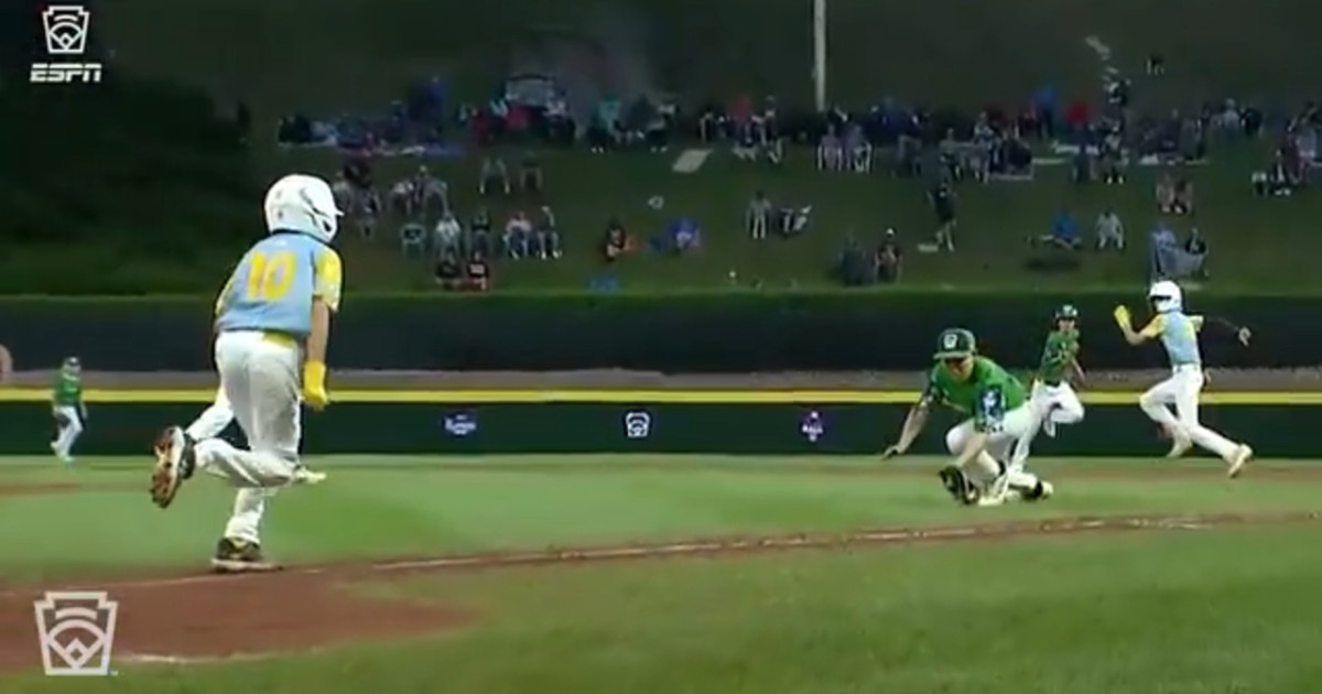 Matthew Fischer's diving play - Little League