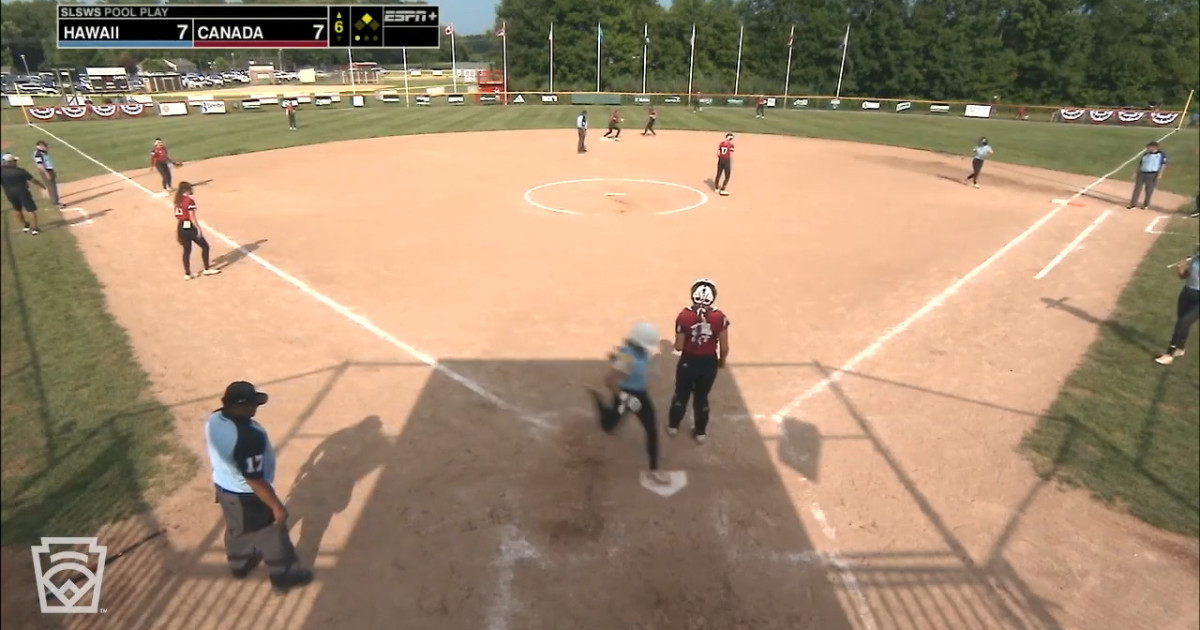 Taryn Ho's go-ahead rbi - Little League
