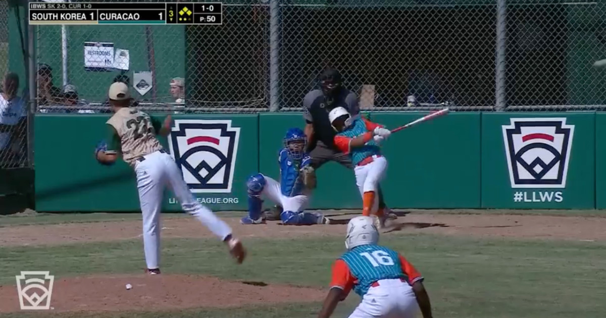Jay Weil's 2 RBI double - Little League