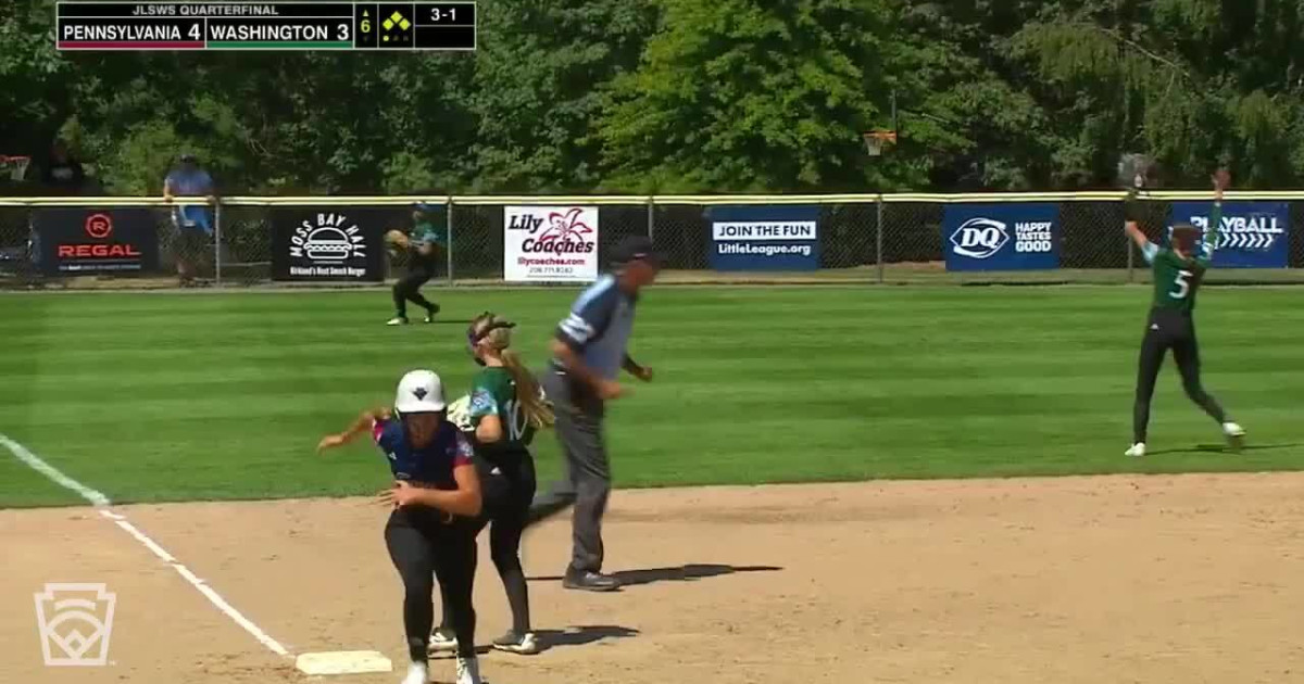 Rylee Mahaffey's sac fly - Little League