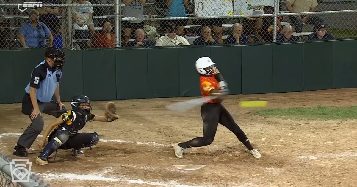 Taylor Madison goes deep to right - Little League