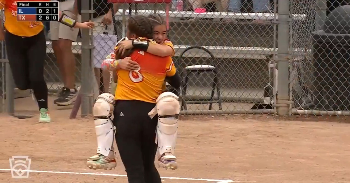 Paelyn Etzler ends the game - Little League