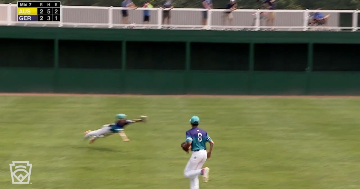 Beau Brake's diving catch - Little League