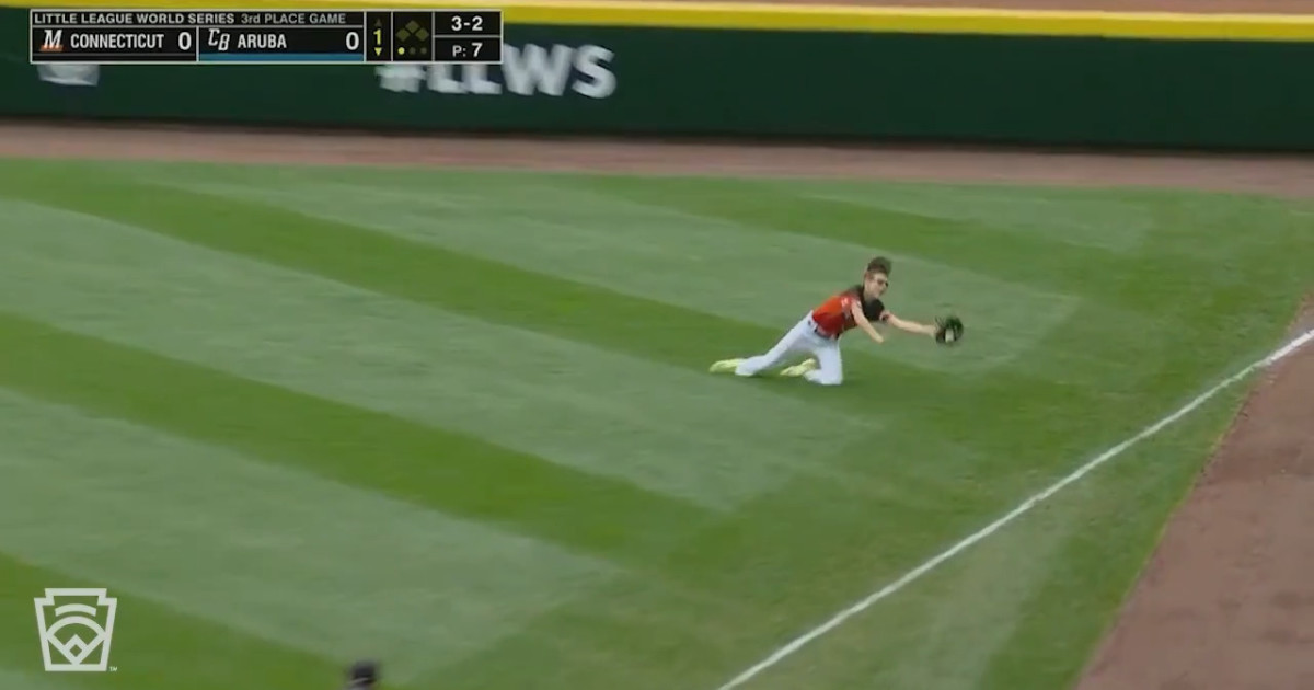 Boden Dunlap's diving catch - Little League