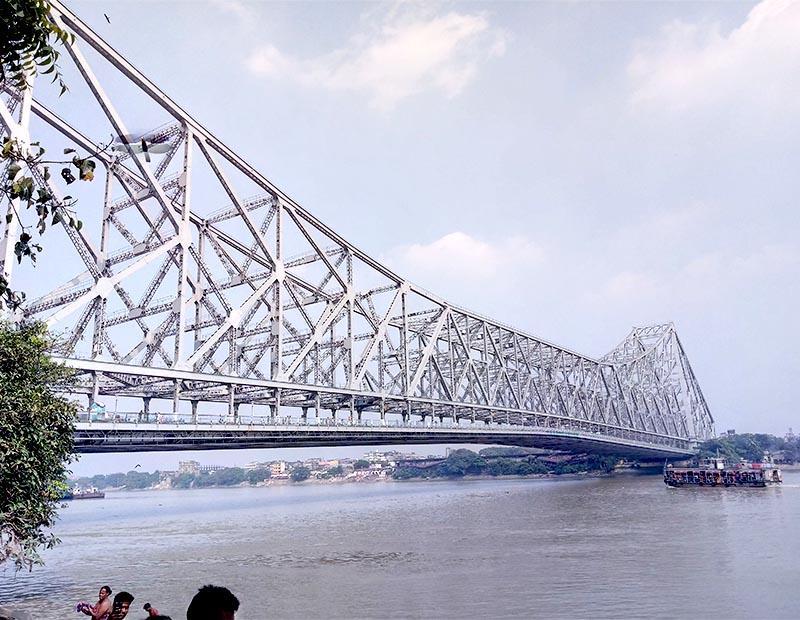 Howrah Bridge in West Bengal - Local Tourism