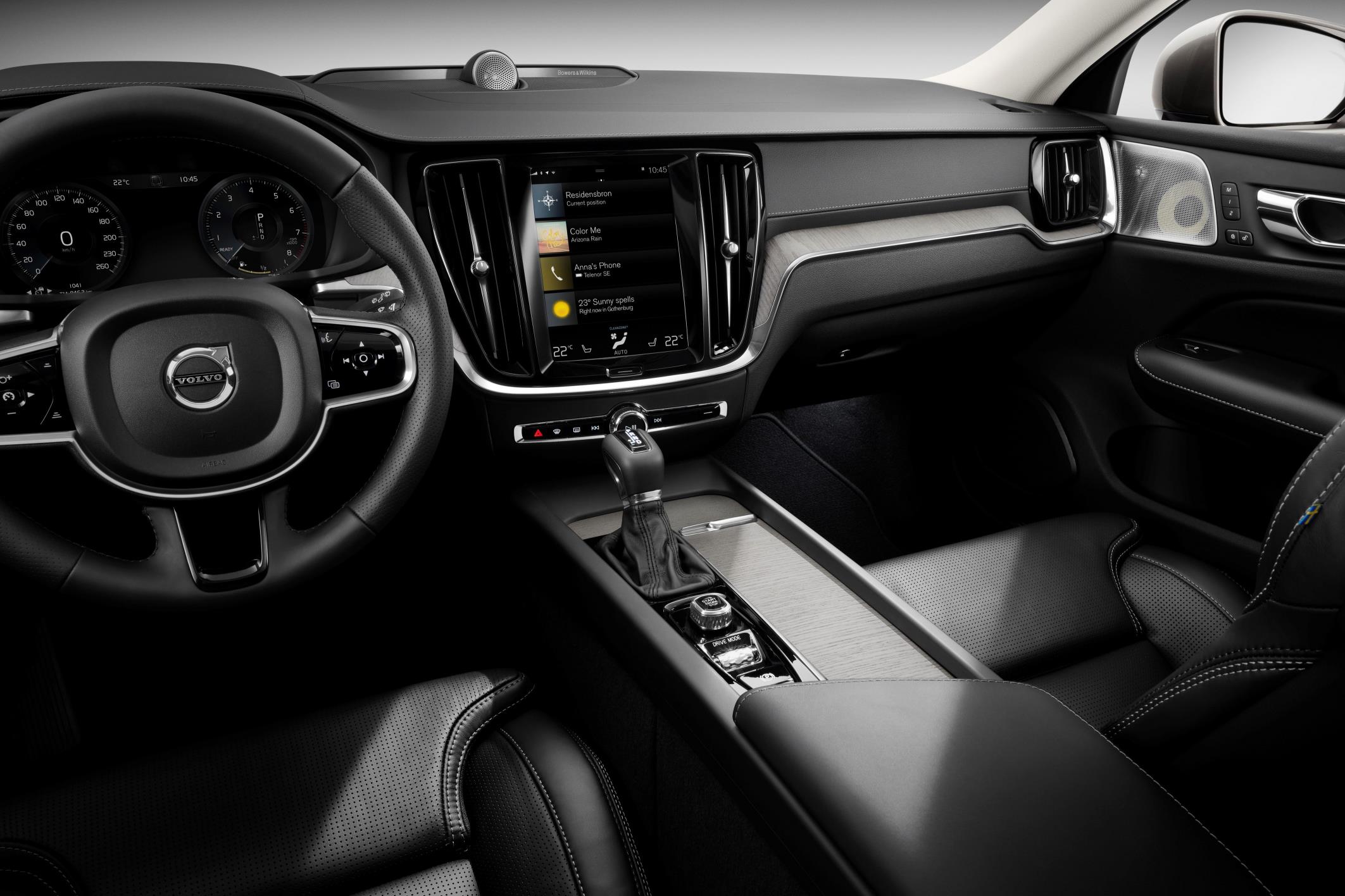 Volvo V60 Wagon - Best Interior Ever? - LACAR