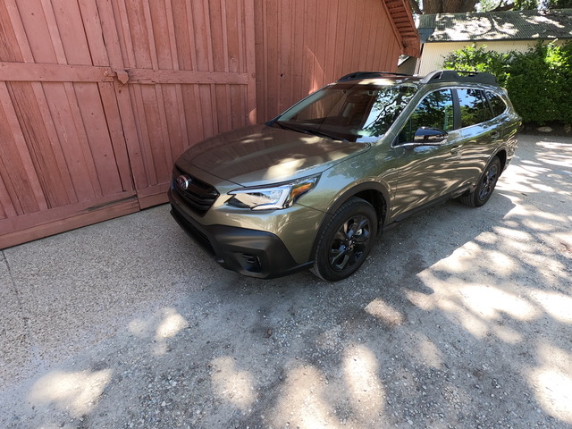2020 Subaru Outback Onyx Edition XT - LACAR