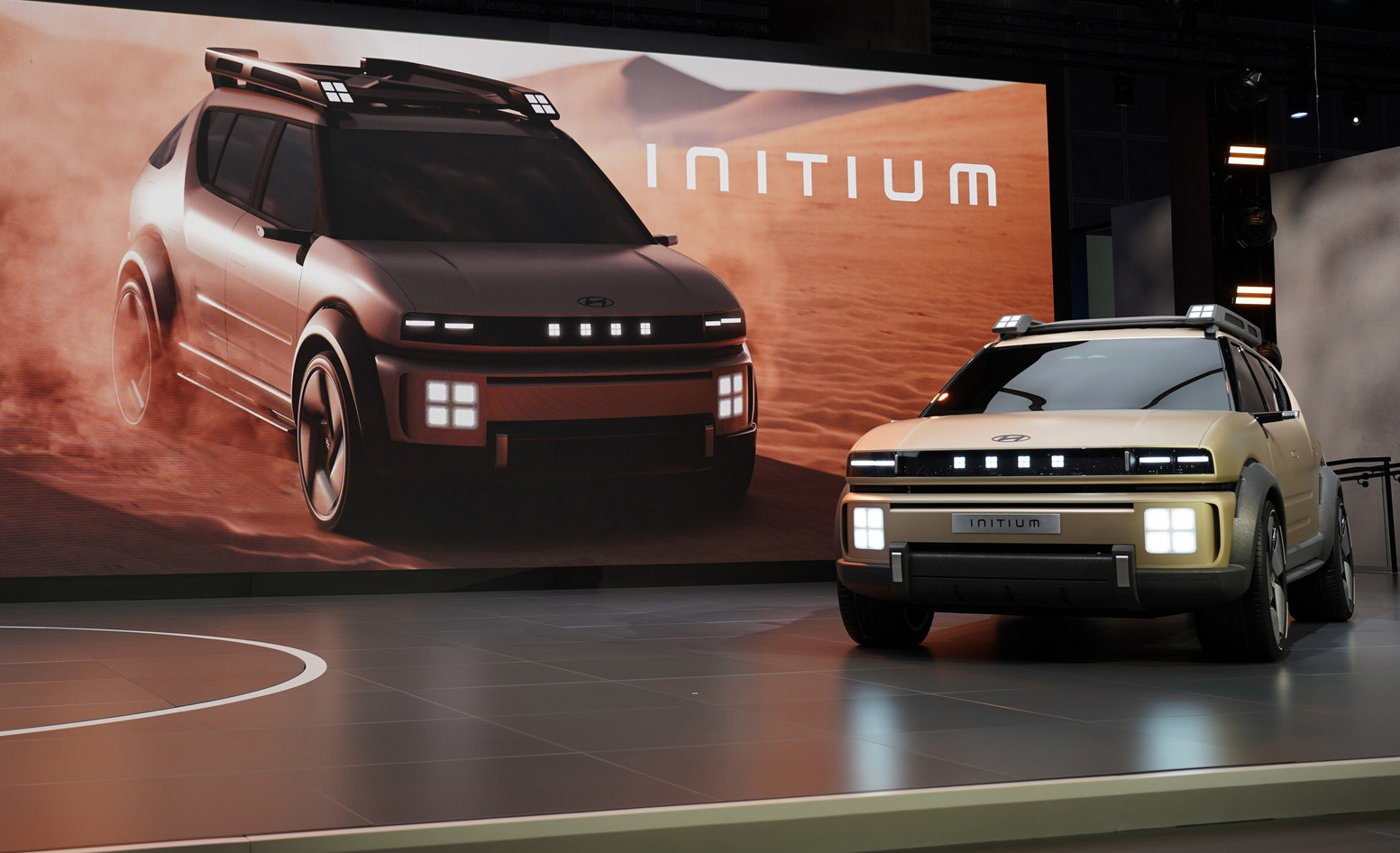 A Baker’s Dozen of Debuts - LACAR