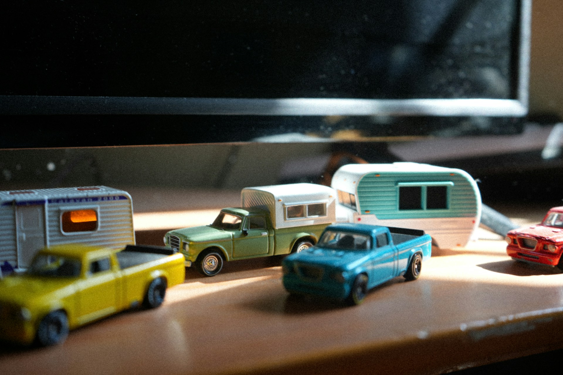 How To Choose The Right Trailer Parts Based On Your Hauling Needs - LACAR