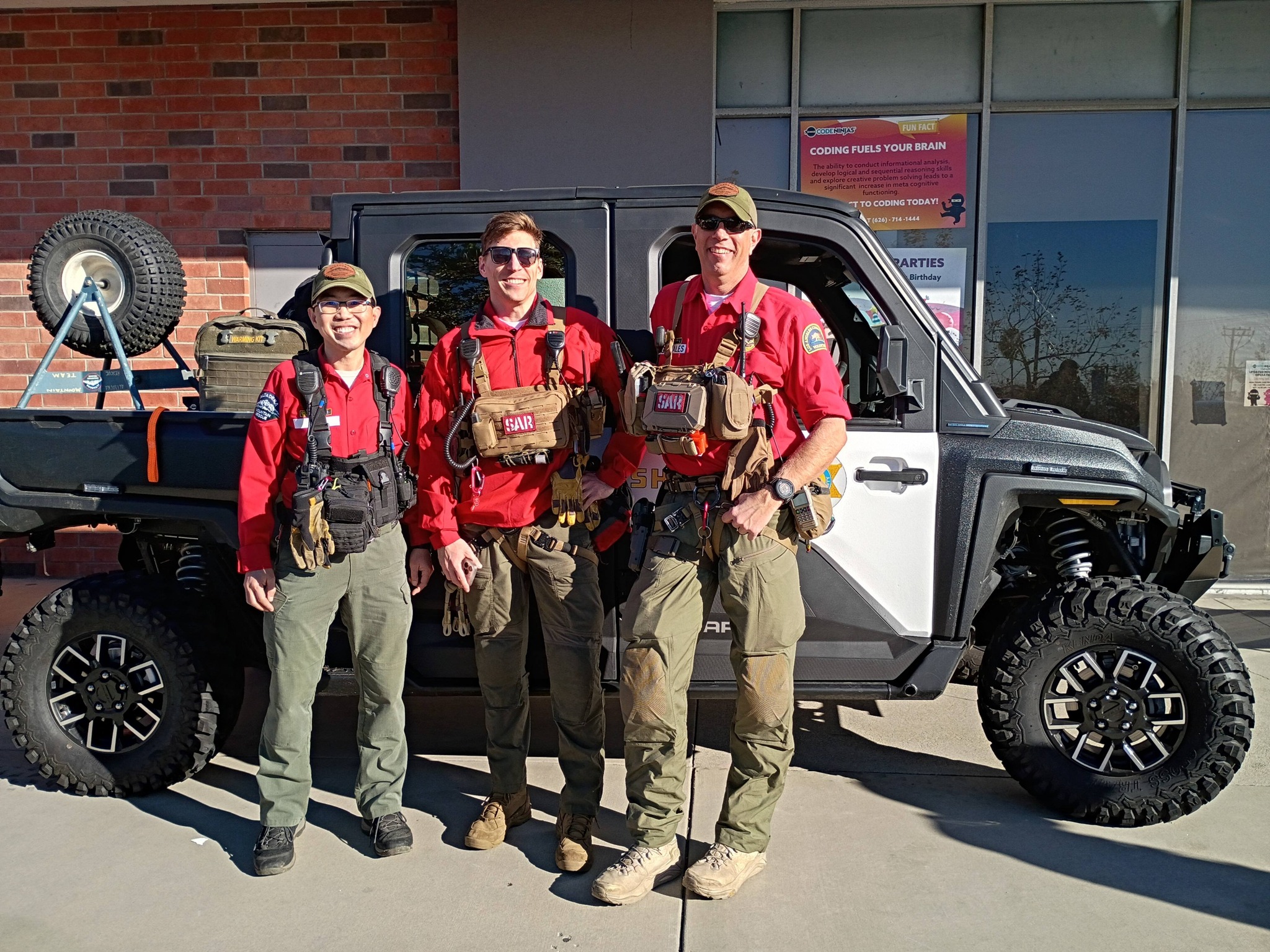 ALTADENA STRONG! - LACAR