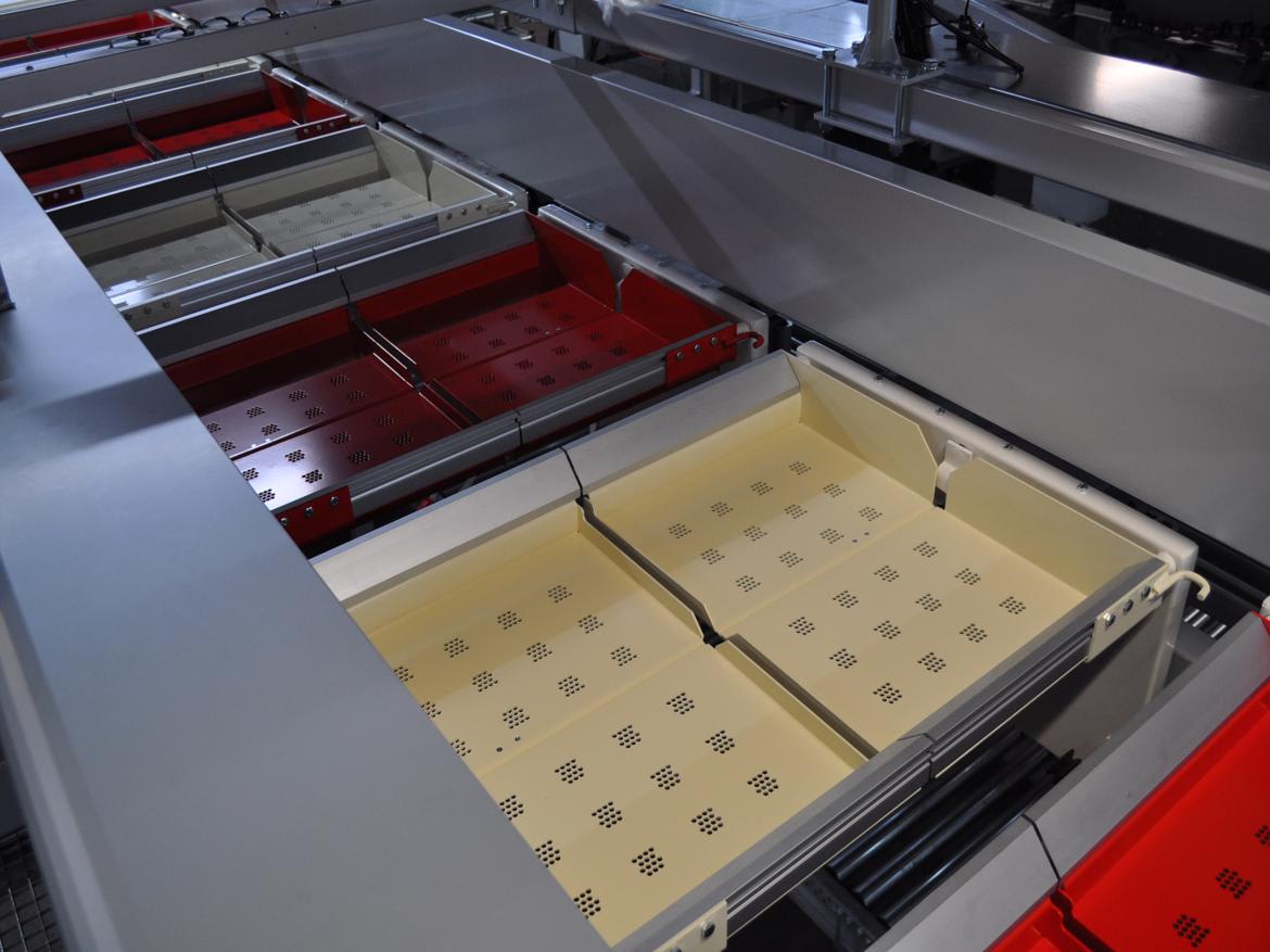 SORTER TYPU SPLIT TRAY