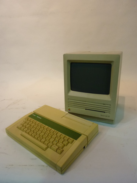 Retro Apple Mac Computer 1980 Edition With Acorn Keyboard & Mouse (Non ...