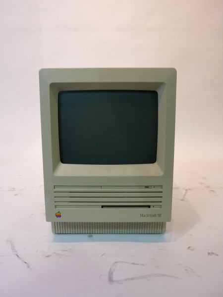 Retro Apple Mac Computer 1980 Edition | 20th Century Props