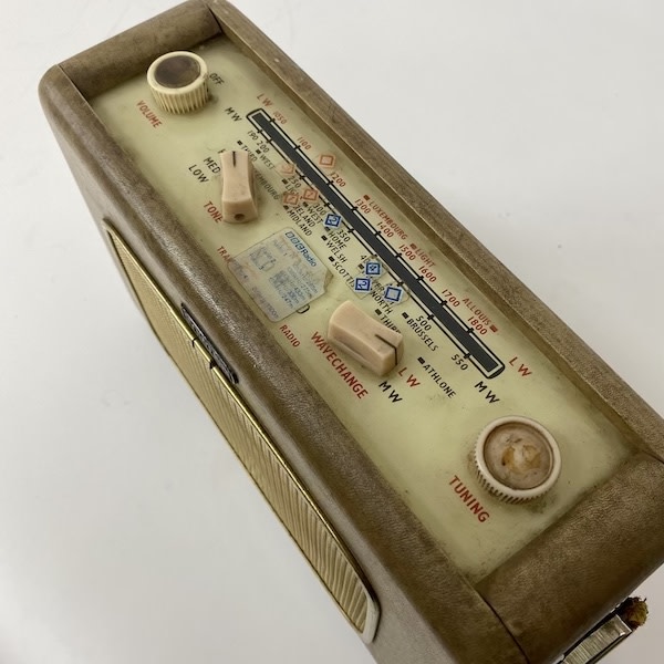 Dynatron Radio (Non Practical) | 20th Century Props