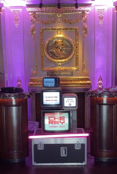 Vintage Televisions / Monitors | LONDON PROP HIRE