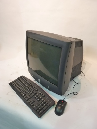 Computers / Monitors | 20th Century Props