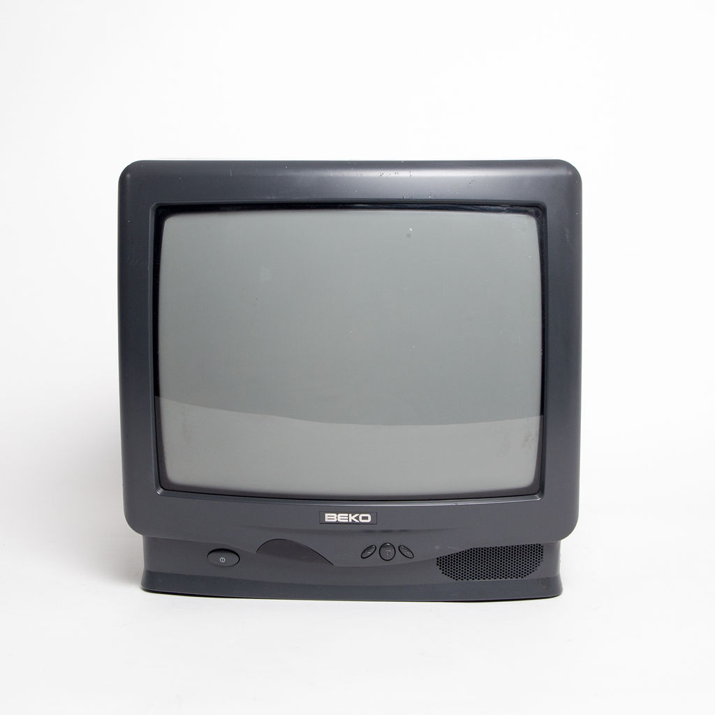 Fully Working Retro 90's BEKO Colour TV | LONDON PROP HIRE