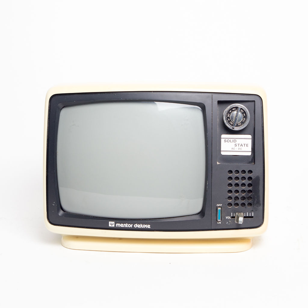 Non Practical Mentor Deluxe Solid State TV | LONDON PROP HIRE