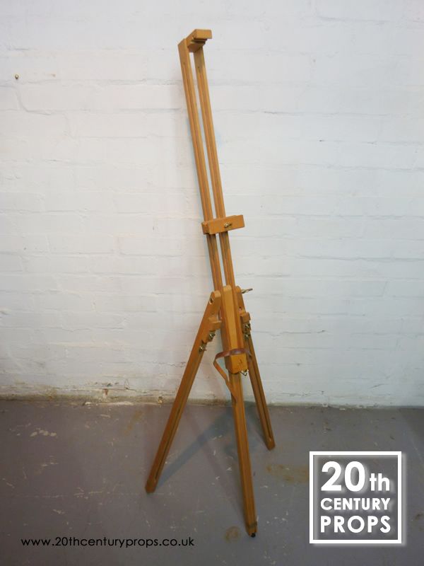 Artists Easel | LONDON PROP HIRE