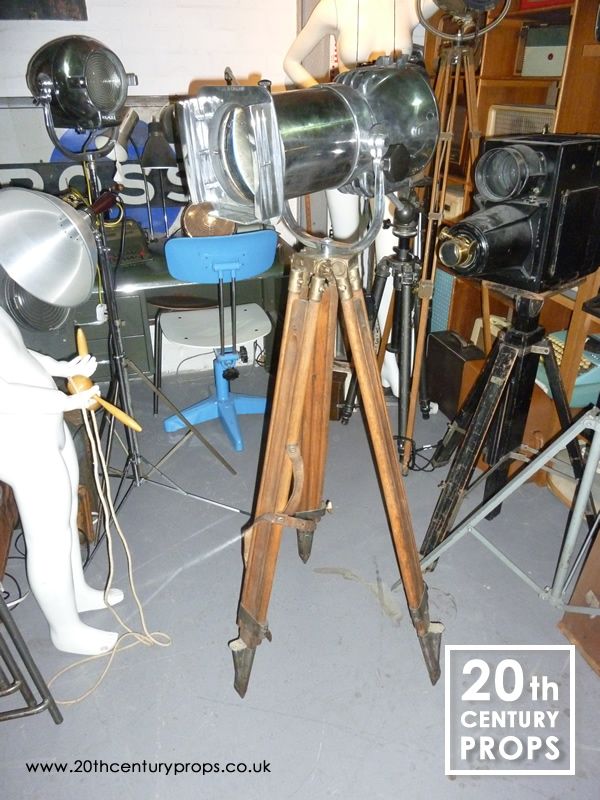 Polished Chrome Vintage Theatre Light | LONDON PROP HIRE