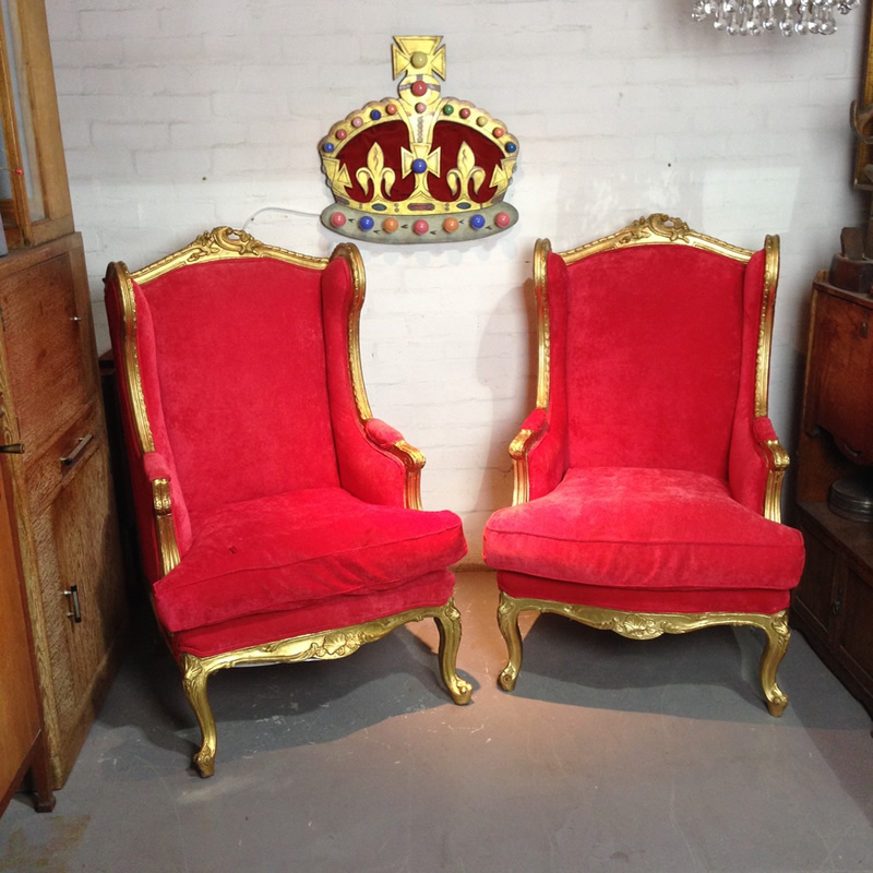 Red Velvet & Gold Throne Chair | LONDON PROP HIRE