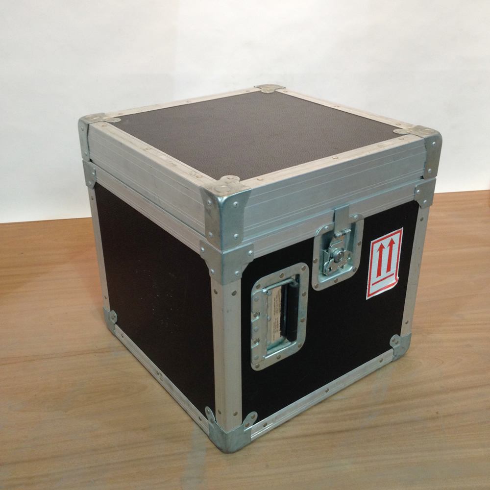 Small Square Black Flight Case | 20th Century Props