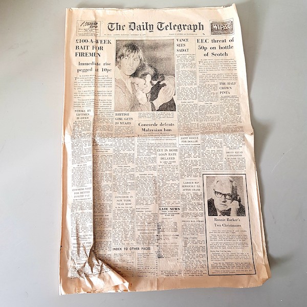 Vintage Newspaper - 1977 | 20th Century Props