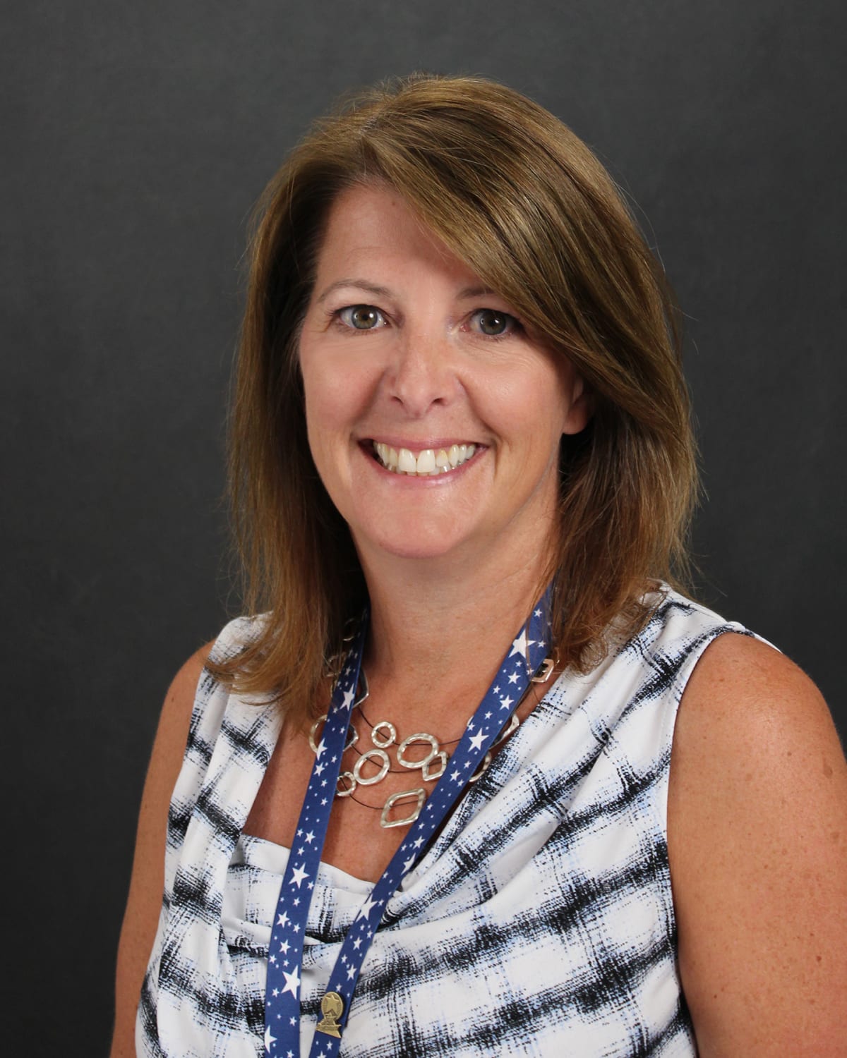 Lee Markham's Instagram, Twitter & Facebook on IDCrawl