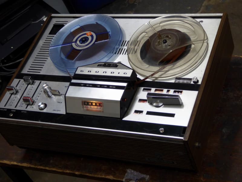 Fully practical 1970s portable reel to reel tape recorder | Electro Props Hire