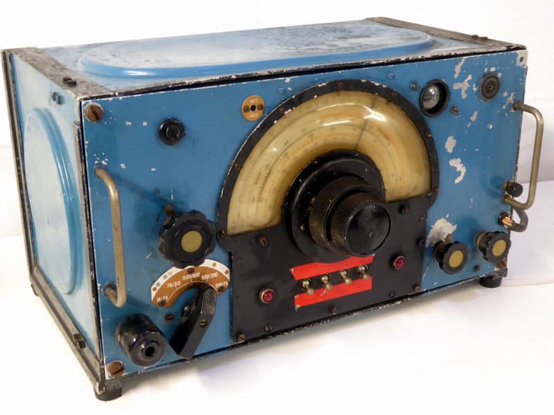 WW2 period R-1155 Lancaster bomber radio receiver with huge tuning ...