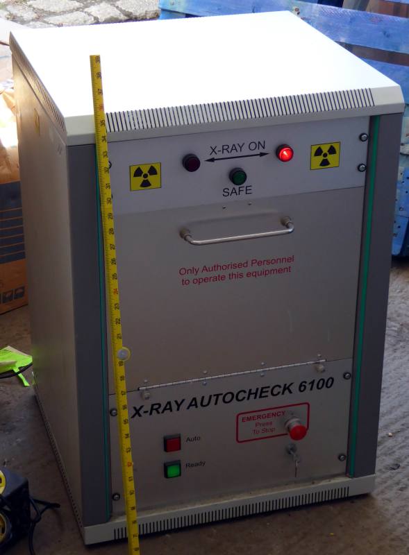 Practical parcel/briefcase Xray machine | Electro Props Hire